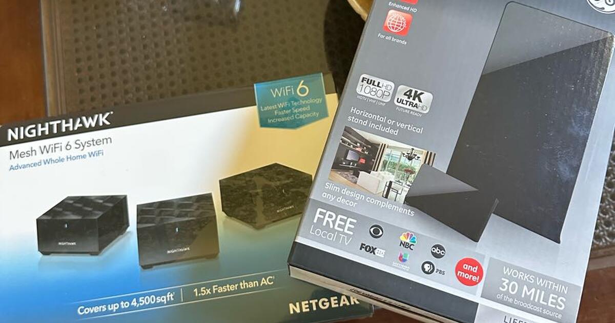 Netgear Nighthawk Mesh WiFi 6 System & GE Pro Flat Panel HD Antenna for ...