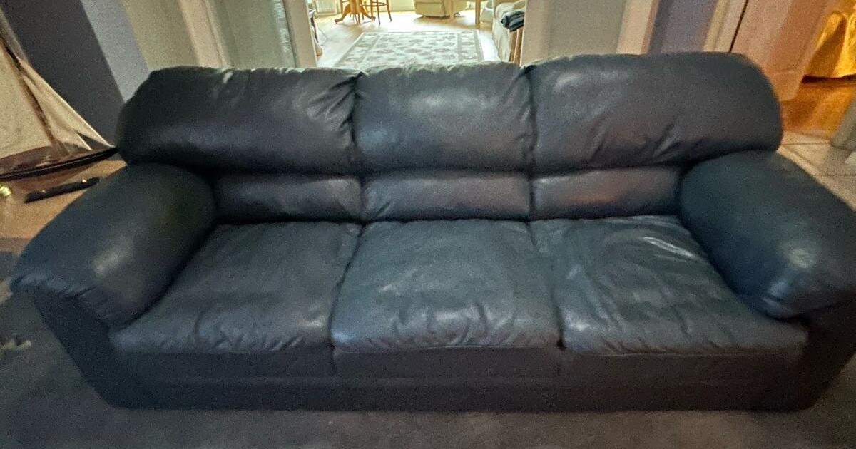 Blue sofa , love seat and large automate for Free in The Villages, FL ...