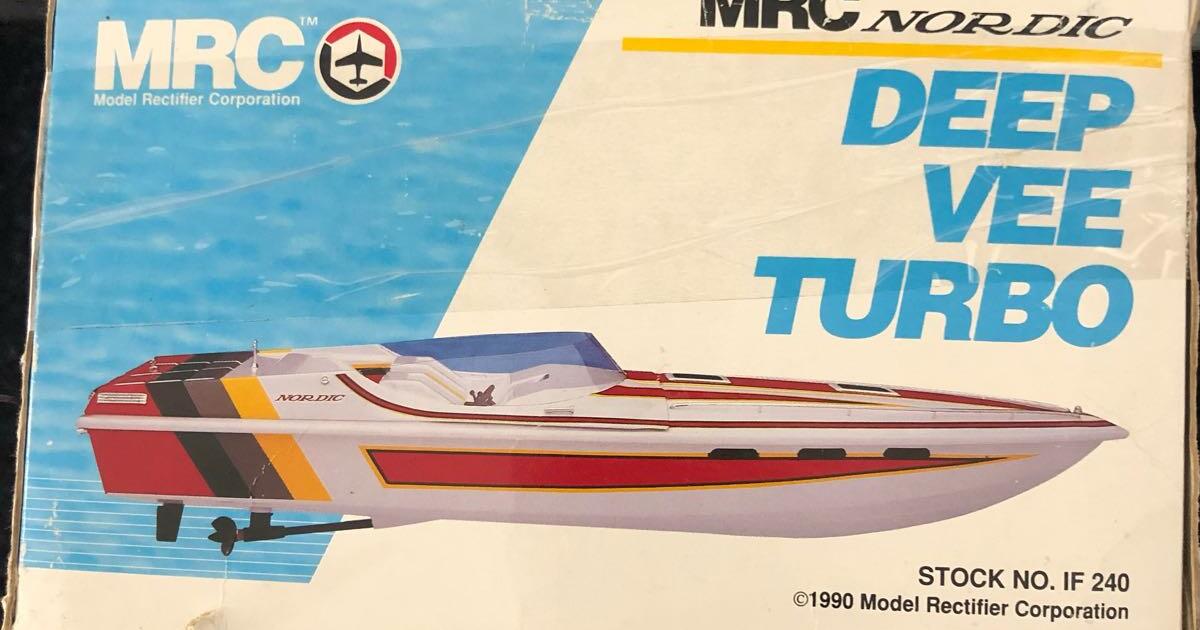 MRC Deep Vee Turbo Remote Control 29” Boat Kit for $95 in Lakewood ...