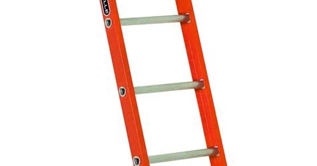 Damaged Extension Ladder Needed for Free in Delafield, WI | For Sale ...