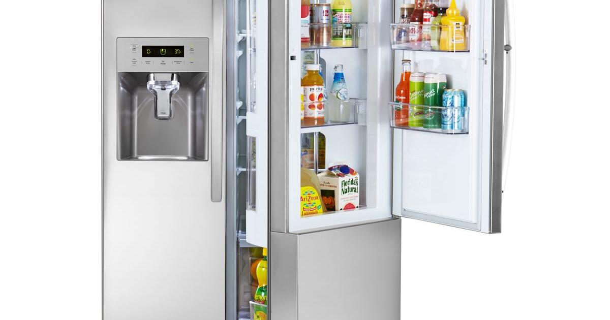 Refrigerator giveaway for free for Free in Edison, NJ | For Sale & Free ...