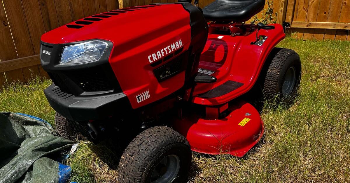Craftsman T110 Riding Lawn Mower for $1000 in Ooltewah, TN | For Sale ...