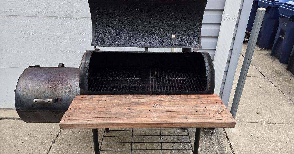 Free Smoker for Free in Evanston, IL | For Sale & Free — Nextdoor