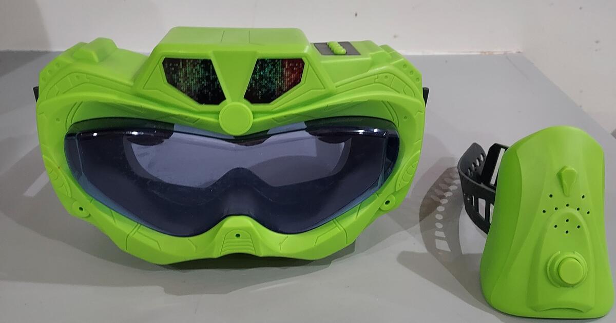Fotorama Alien Vision Action Game for $10 in Plano, TX | Finds — Nextdoor