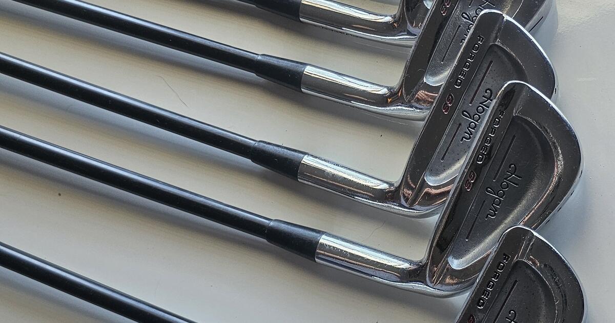•Hogan Edge Forged GS IRONS 3-9, w Legend High Performance Graphite ...