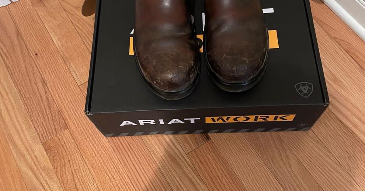 Ariat work boots for $30 in Crossville, TN | For Sale & Free — Nextdoor