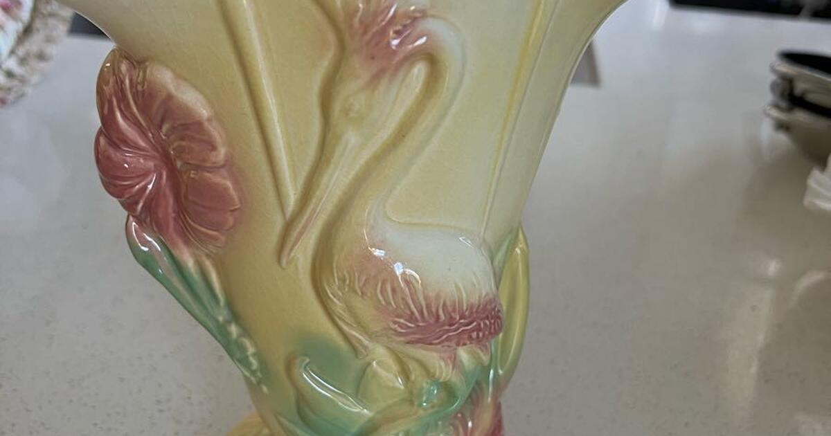 Antique, embossed crane design, HULL SUNGLOW COLLECTION ceramic pottery ...