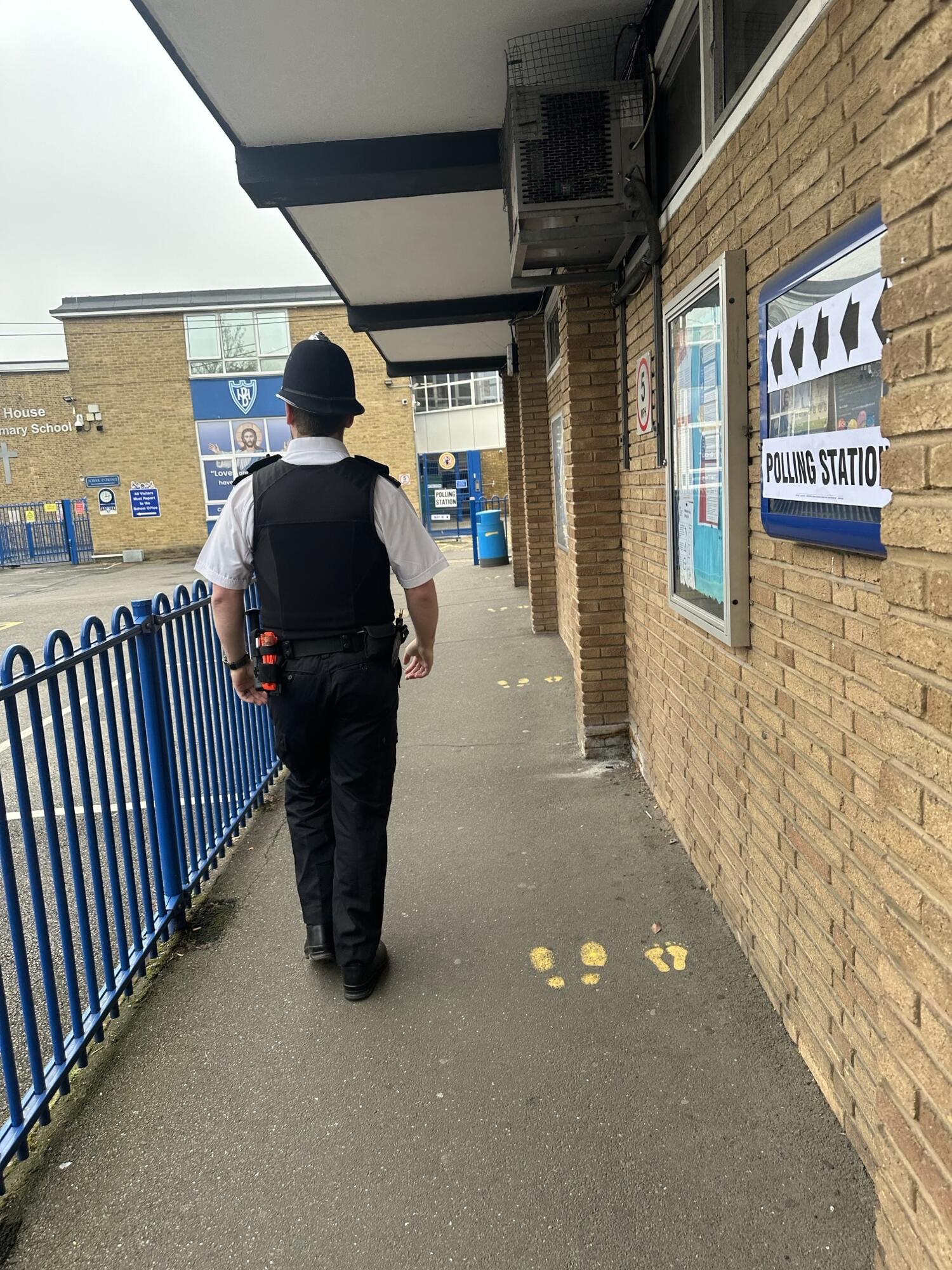 Ensuring freedom and safety at the polling station with the presence of ...