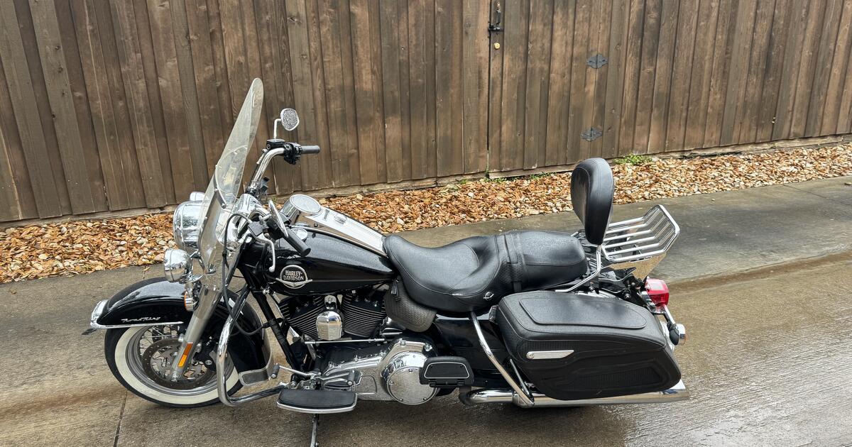 2010 Harley Davidson Classic Road King for $8500 in Dallas, TX | For ...