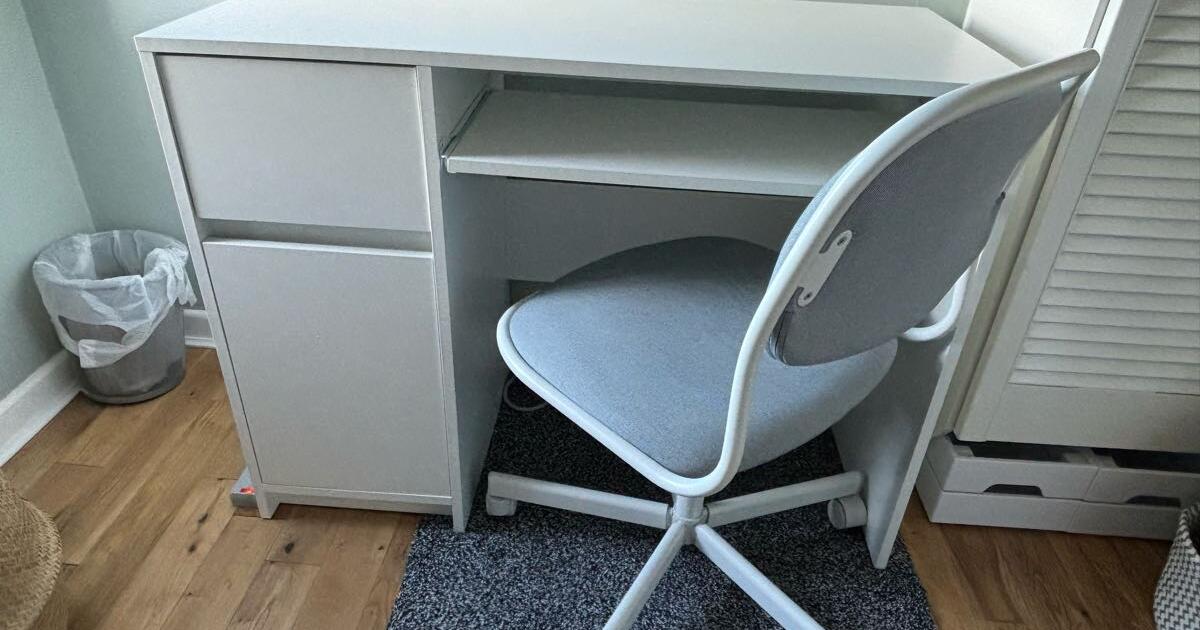 Ejler desk ikea store