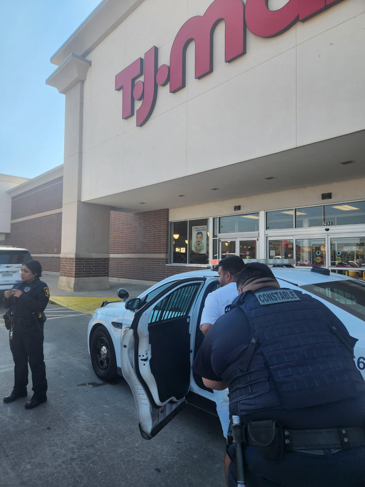 PRECINCT 5 IN ACTION: Shoplifter Arrested In SW Houston (The Office of ...