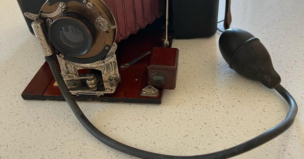 Rare, antique 1895 folding Bellows #8 buckeye camera for $150 in ...