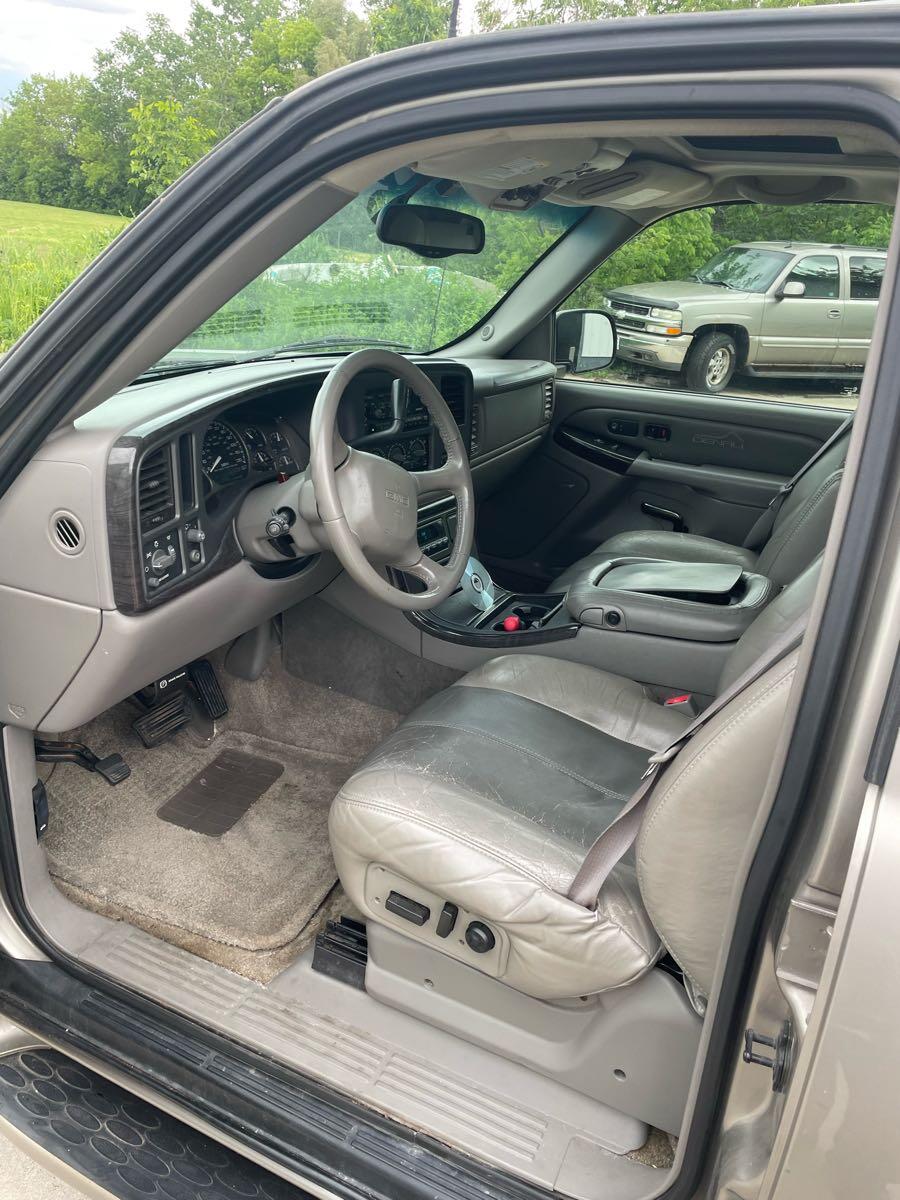 GMC Yukon Denali for $4500 in Muskego, WI | For Sale & Free — Nextdoor
