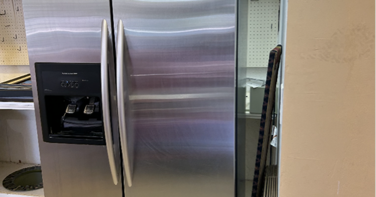 KitchenAid Superba Stainless Refrigerator Freezer for $225 in Oro ...