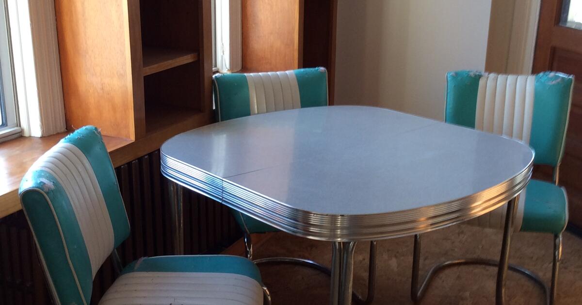 50’s Formica table with leaf and 4 chairs for Free in Baltimore, MD ...