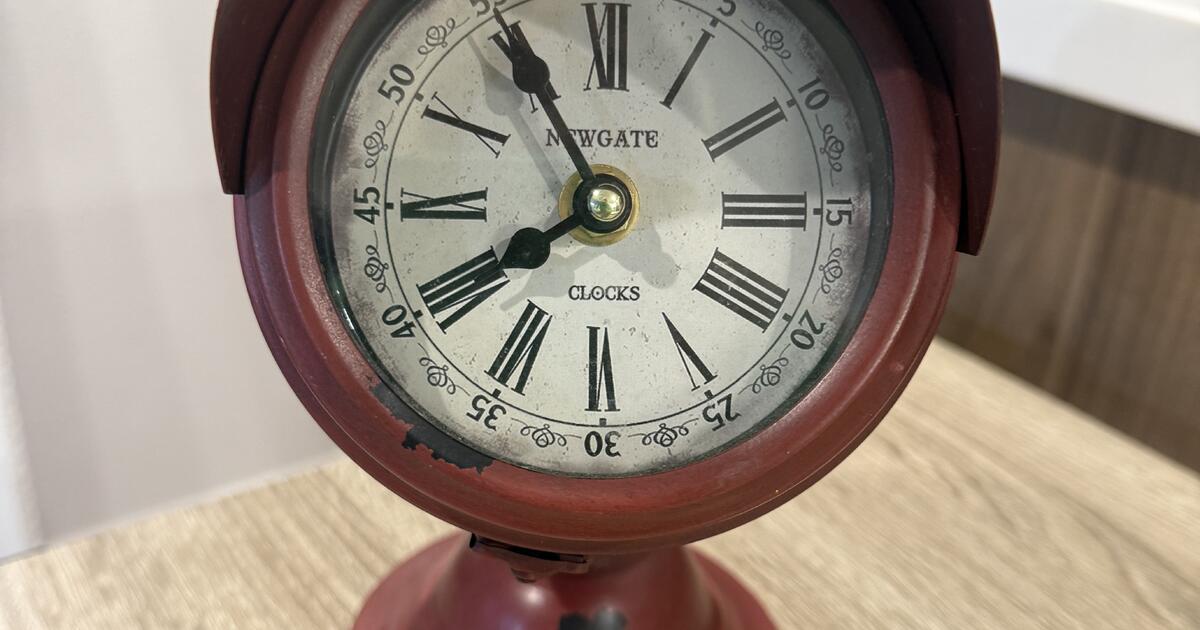 Newgate Table Clock for $10 in San Mateo, CA | For Sale & Free — Nextdoor