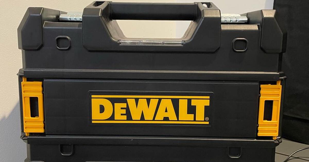DeWalt Laser Level Tool Box for Free in South San Francisco, CA | For ...