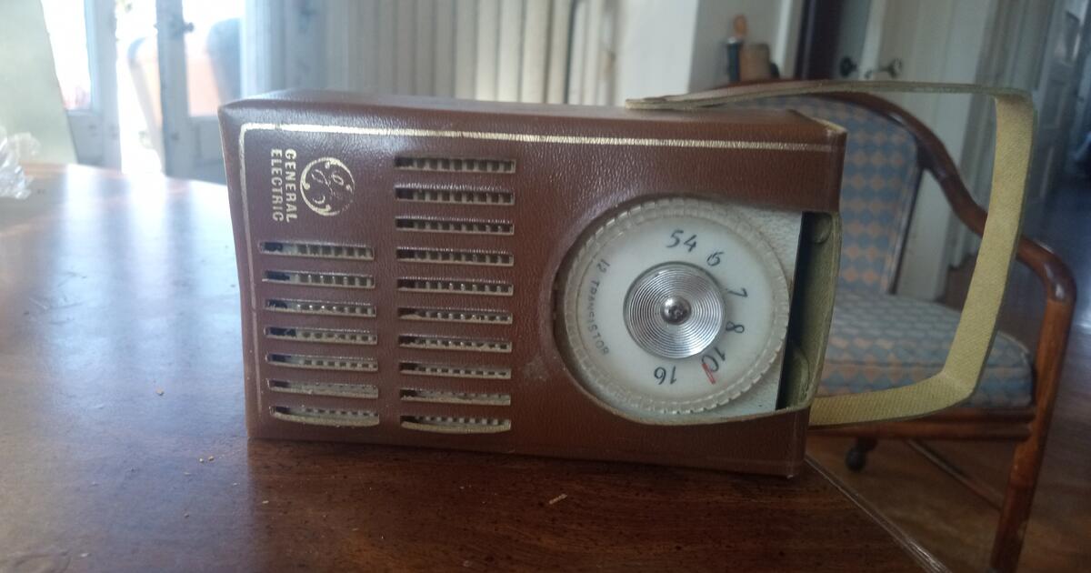 General Electric Transistor Radio Vintage for Free in Minneapolis, MN | For Sale & Free — Nextdoor