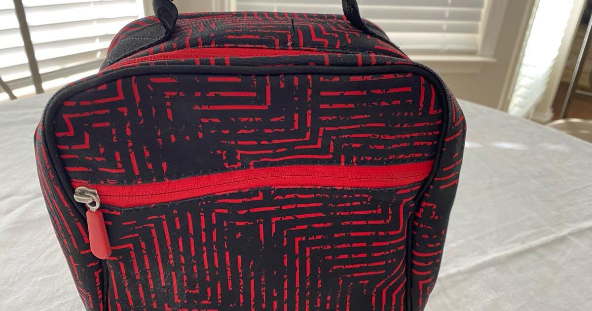 Red and Black Geometric Soft Shell Lunch Box for $4 in Allen, TX | For ...