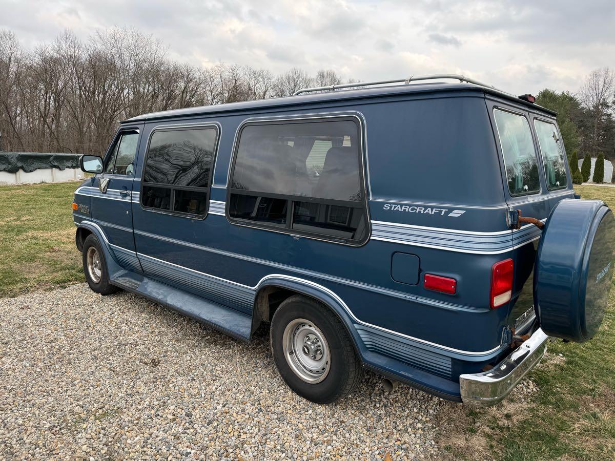 1992 Chevrolet G20 StarCraft conversion van for $6000 in Martinsville ...
