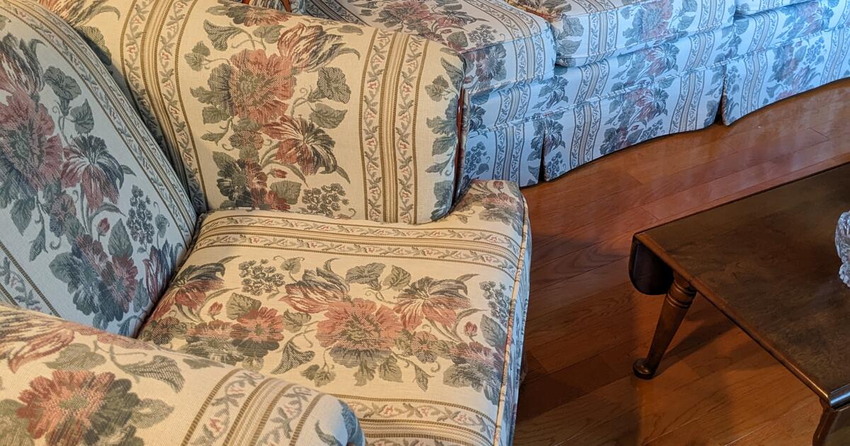 Floral Pattern Sofa and Matching Chair for $500 in Hendersonville, NC | For Sale & Free — Nextdoor