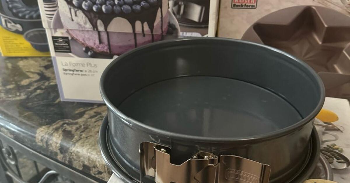 Kaiser Baking Molds La Forme Set for $1 in Thousand Oaks, CA | For Sale ...