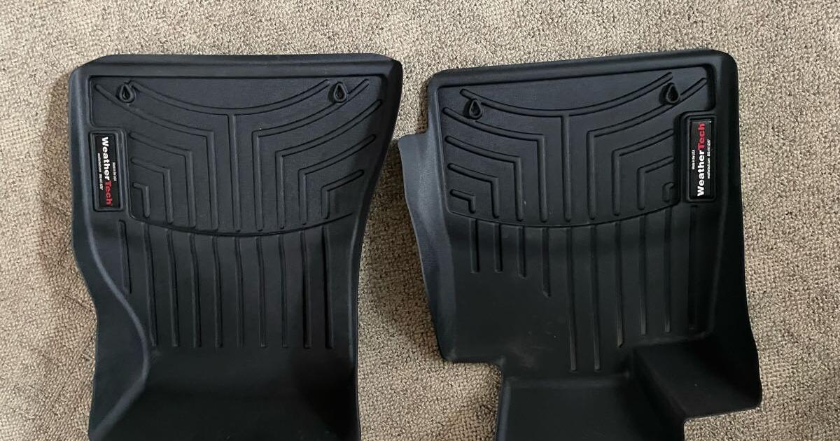 BMW Weathertech Car Mats for 2019 540i for $35 in Greenback, TN | For ...