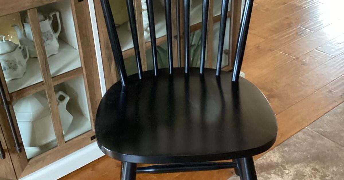 Windsor back style chairs for $200 in Santa Claus, IN | For Sale & Free ...