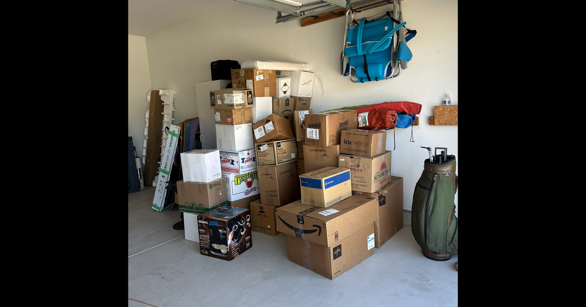 Moving boxes and packing paper/bubble wrap PENDING PICKUP for Free in ...