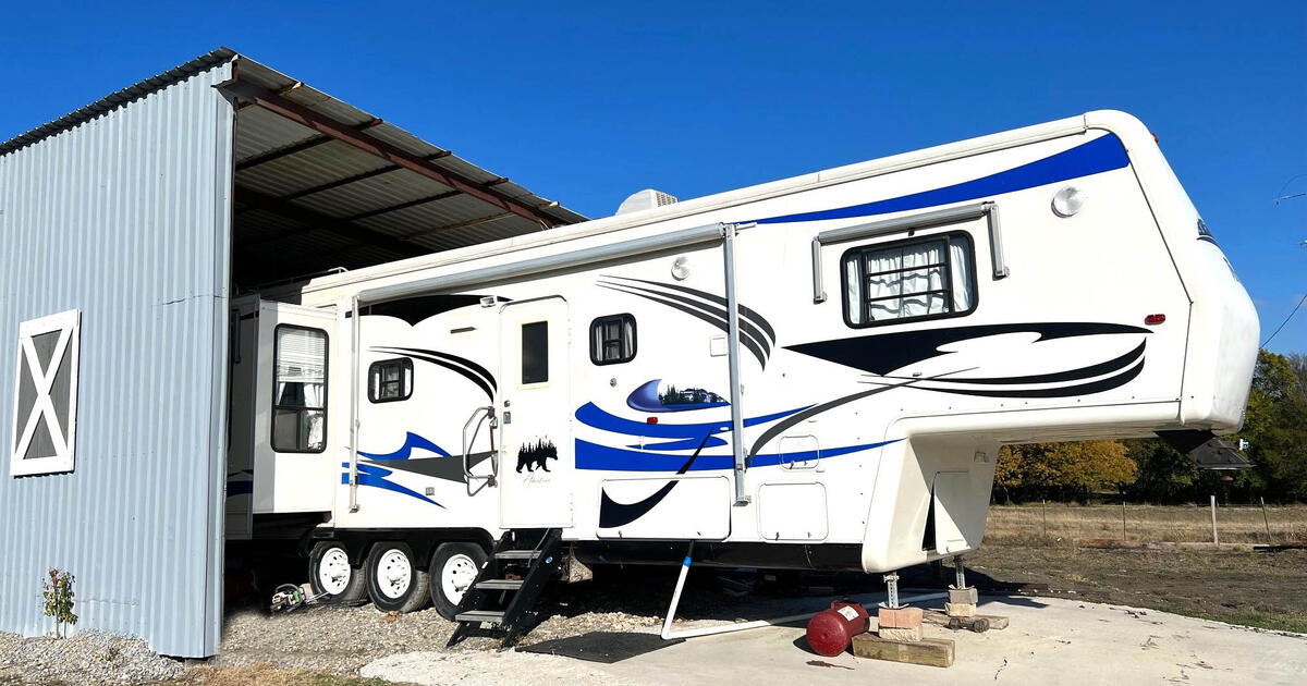 1999 Travel Supreme 5th Wheel Triple Axel Trailer for $14000 in Sandia ...