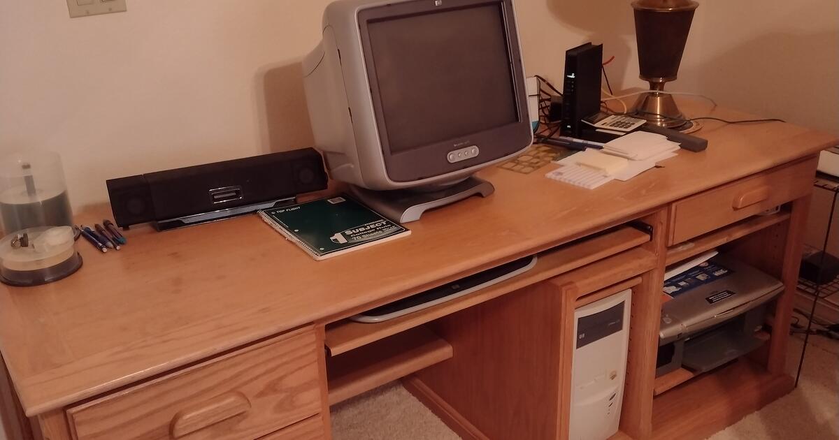 Oak Desktop Computer Desk for Free in Colorado Springs, CO | For Sale ...