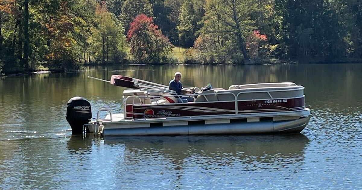 2013 SunTracker 22 ft Pontoon for Sale for $17000 in Milledgeville, GA ...
