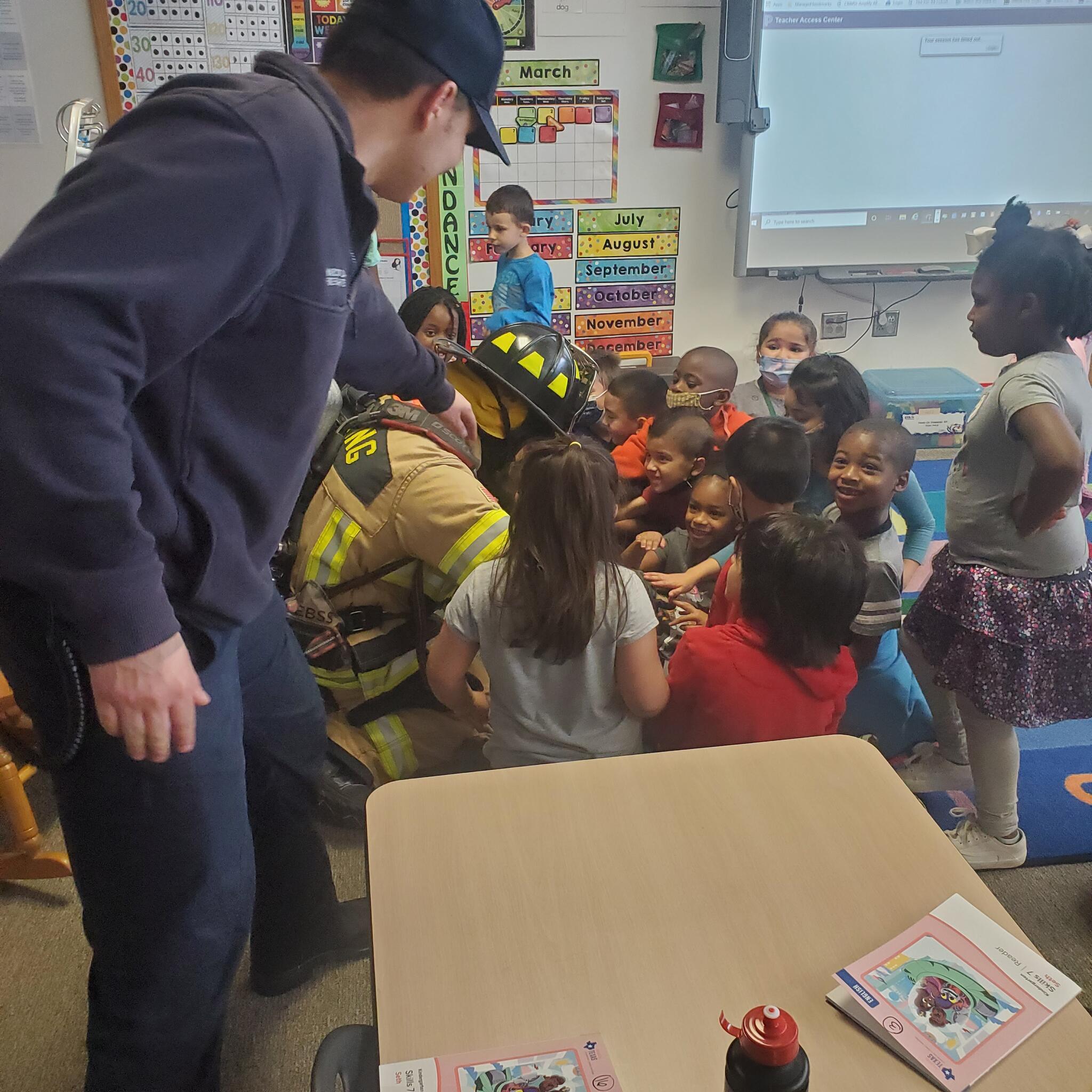 Spring Firefighters Teach Fire Safety (Spring Fire Department ...