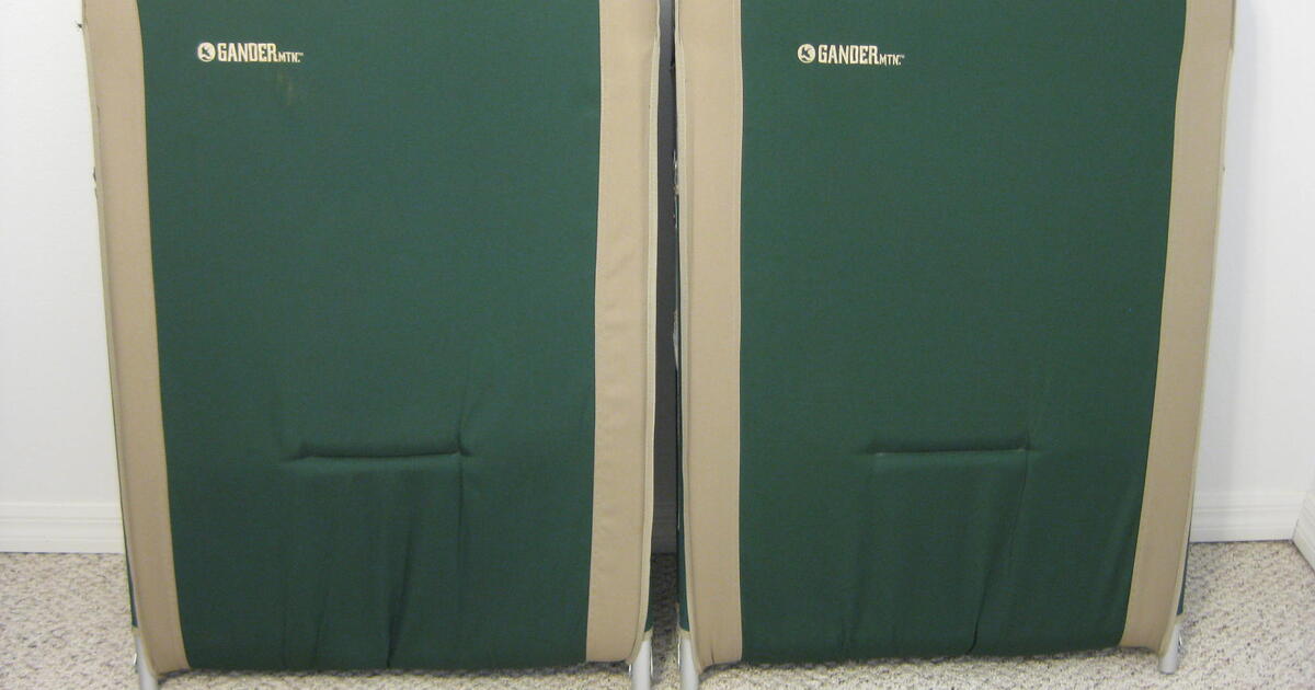 Gander Mountain cot with padded cover - $45 (Ormond by the Sea) for $45 ...