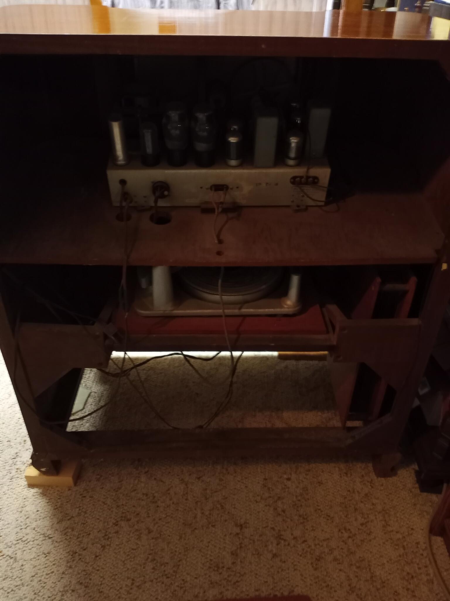Vintage Spartan Console Radio/Phonograph for $90 in Loudon, TN | For ...