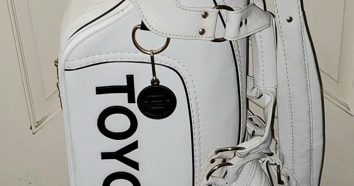 Belding Toyota Golf Bag In Excellent Condition for $175 in Los Angeles ...