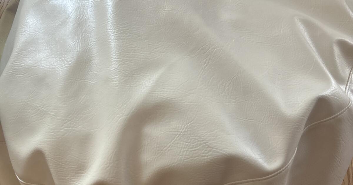 White Pleather Bean Bag -like new for $30 in Northfield, IL | Finds ...