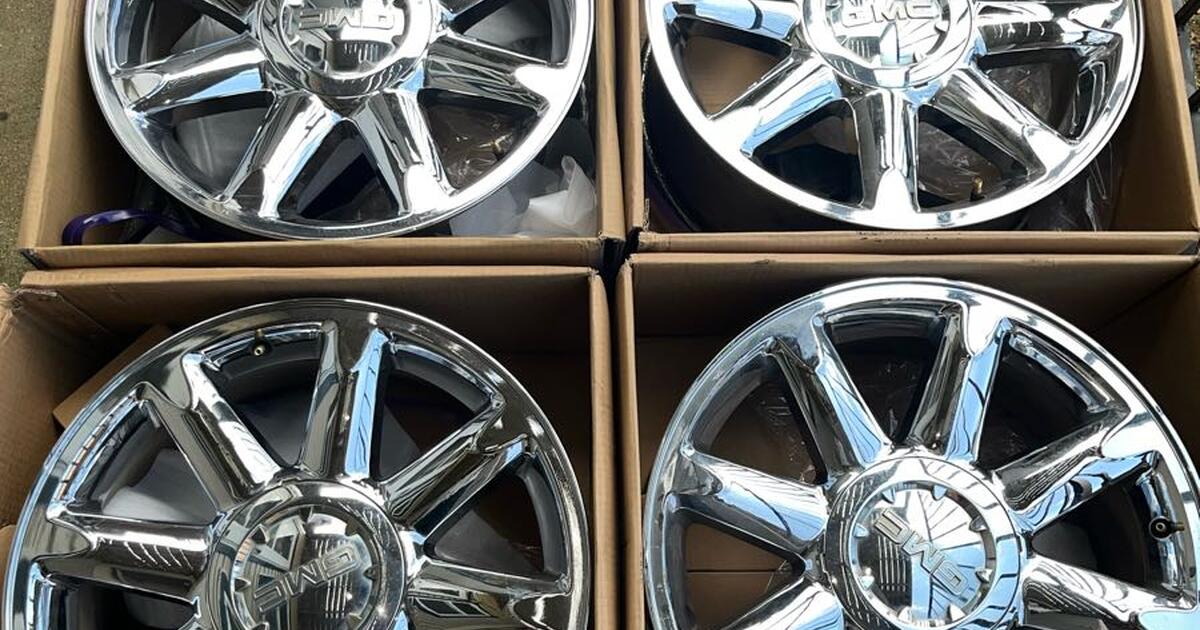 Set of 4 Chrome GMC Rims for $630 in Mansfield, TX | For Sale & Free ...