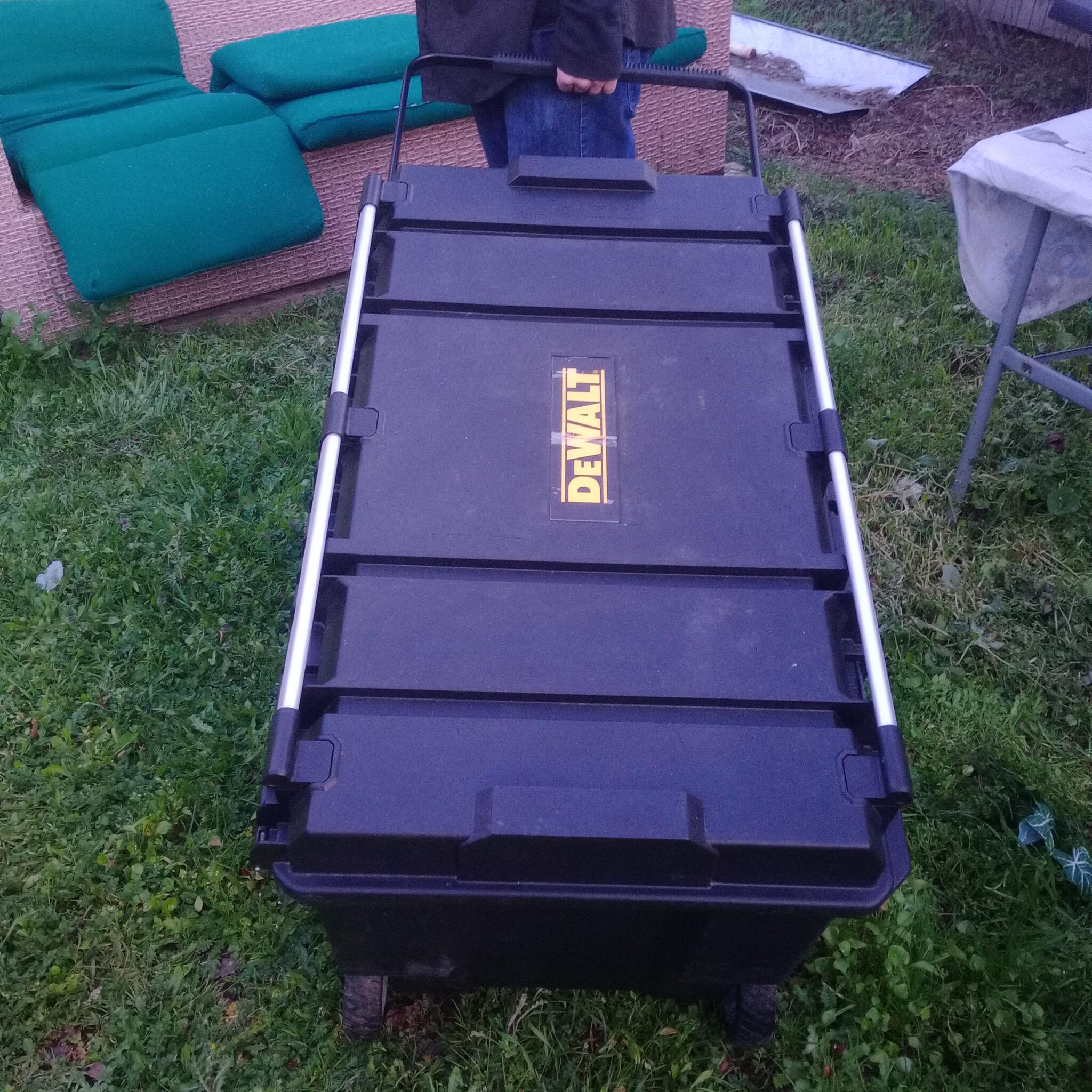 DEWALT DWST38000 Tough Chest 38 In. W 63 Gal. Polypropylene Rolling ...