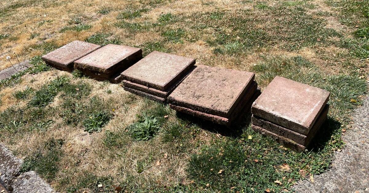 Free red cement pavers for Free in Portland, OR | For Sale & Free ...