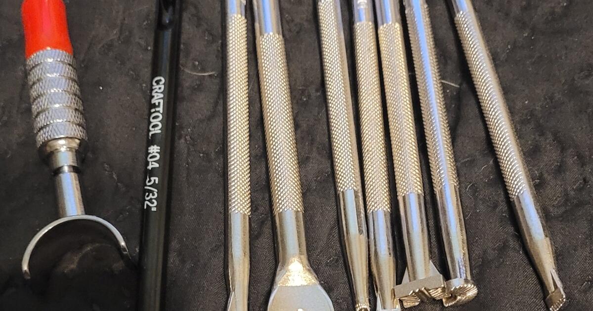 Basic Leatherworking Tools With Knife for $10 in San Antonio, TX | For ...