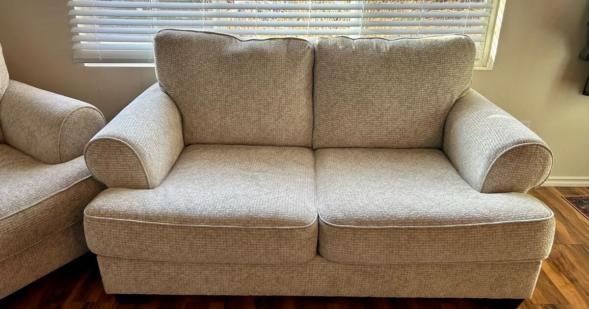 Signature Design by Ashley® Haidee Collection for $325 in Lacey, WA ...