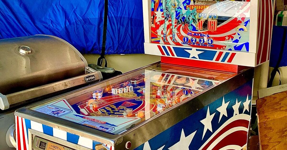 Patriotic Pinball Machine - Spirit of 76 for $1975 in Weeki Wachee, FL ...