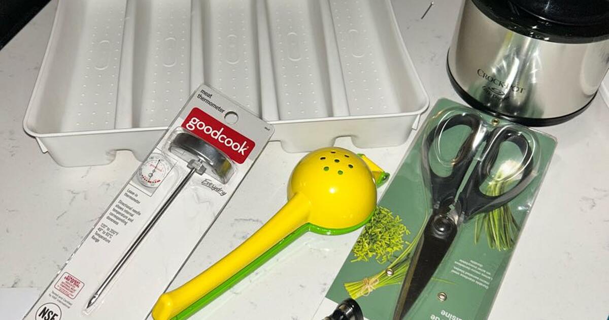 Kitchen Essentials Bundle read description for Free in Jefferson, OR ...