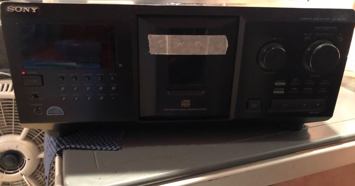 Free Sony 300 CD player not working for Free in Berkeley, CA | For Sale ...
