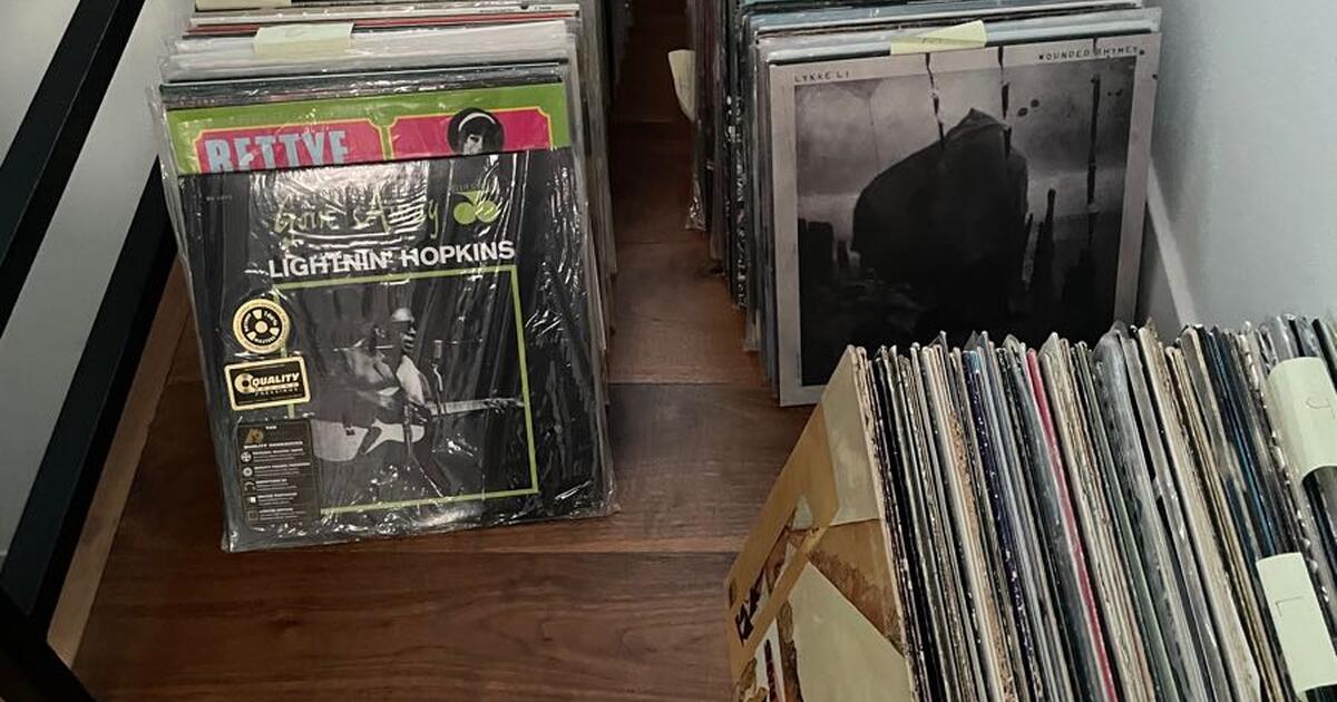 Vinyl Record Collection 400+ Albums for $1 in Hermosa Beach, CA | For ...