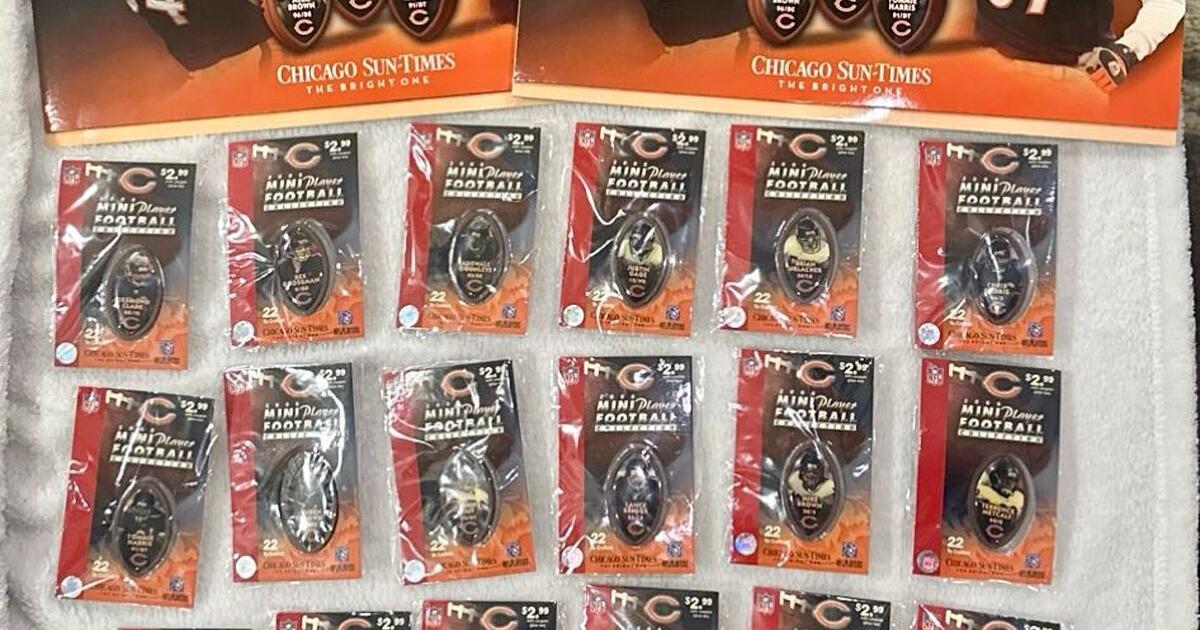 Chicago Bears 2006 Mini Player Football Collection Complete Set-22 Pc ...