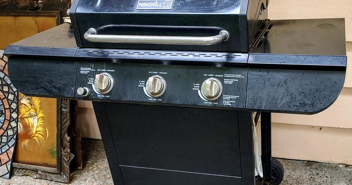 Nexgrill 3-Burner Gas Grill for Free in Edmonds, WA | For Sale & Free ...