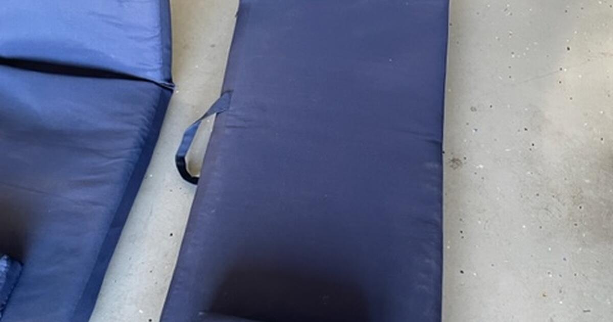 Ratcheting boat cushions for $30 in Punta Gorda, FL | For Sale & Free ...