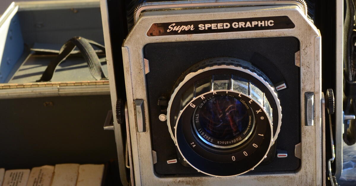 Graflex Super Speed Graphic Camera for $100 in Ormond Beach, FL | For Sale & Free — Nextdoor